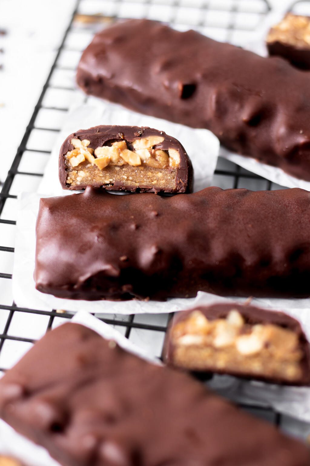 Healthy Vegan Snickers Bars (Gluten-free) | Happy Vegannie