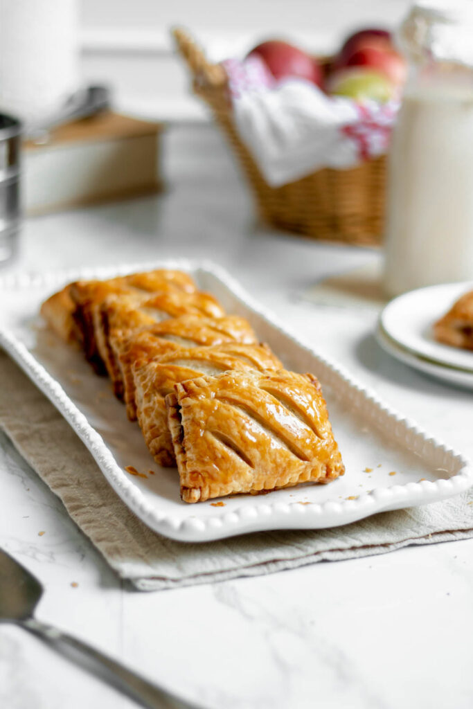 Flaky Vegan Apple Pie Pockets | Happy Vegannie